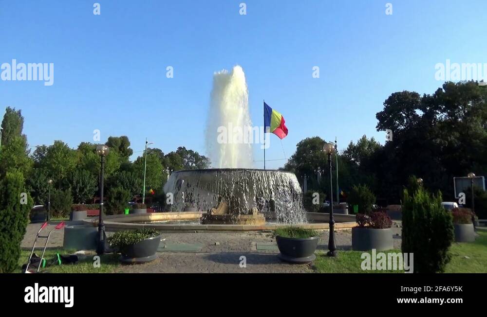 Fountain flag water Stock Videos & Footage - HD and 4K Video Clips - Alamy