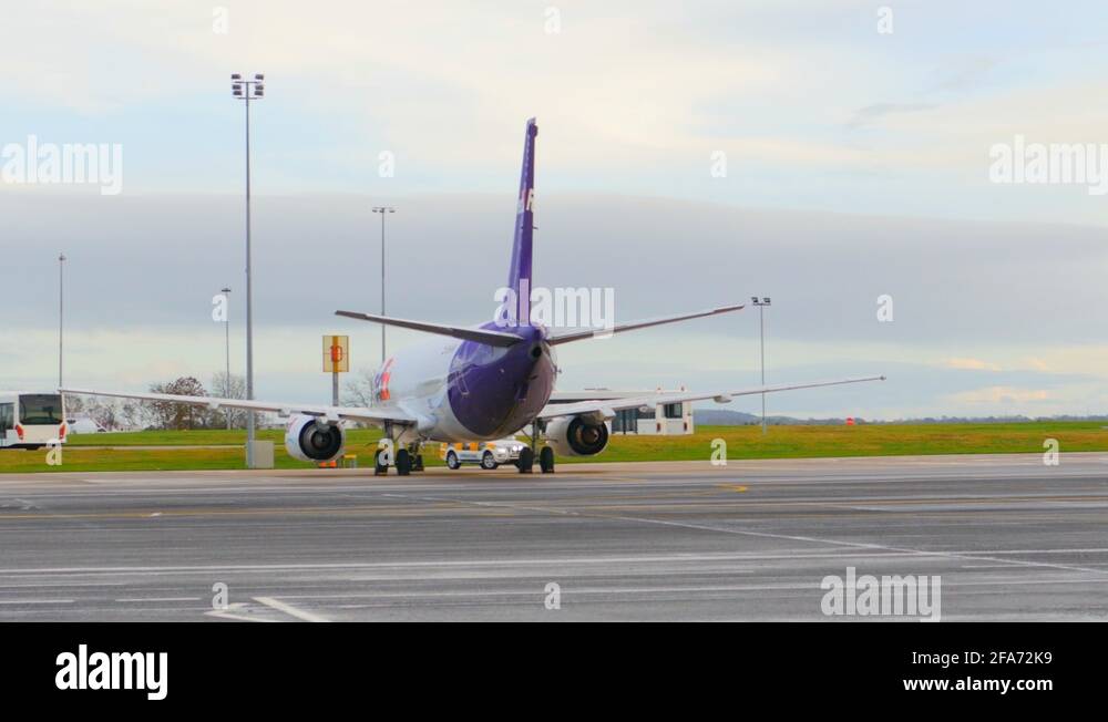 Operations vehicle Stock Videos & Footage - HD and 4K Video Clips - Alamy