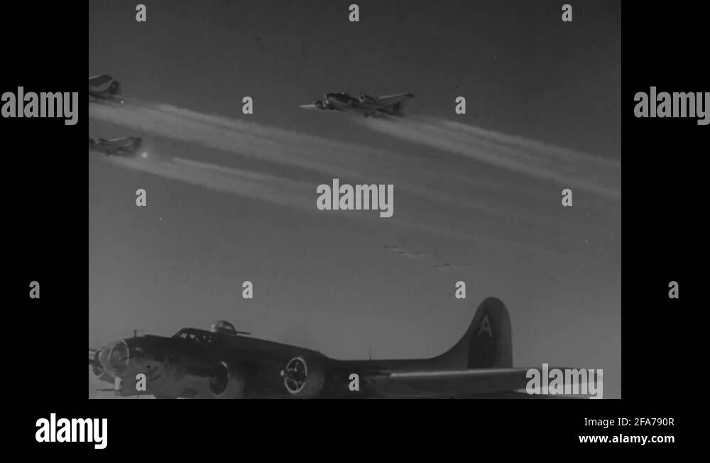 B 17 flying fortresses Stock Videos & Footage - HD and 4K Video Clips ...