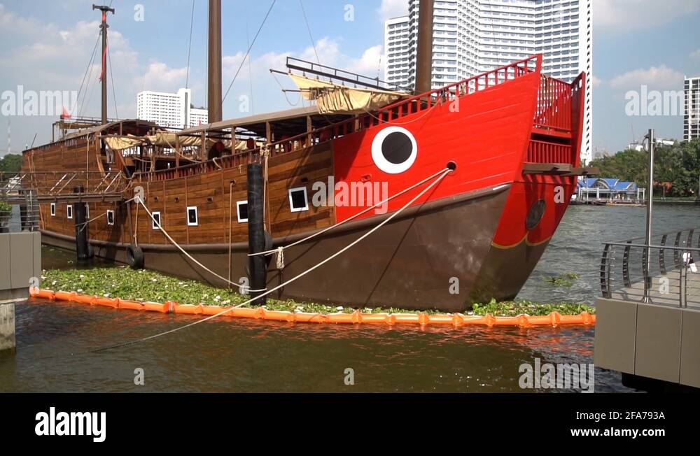 Ancient chinese boat Stock Videos & Footage - HD and 4K Video Clips - Alamy