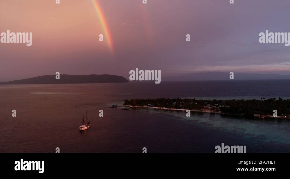 Island paradise rainbow Stock Videos & Footage - HD and 4K Video Clips ...