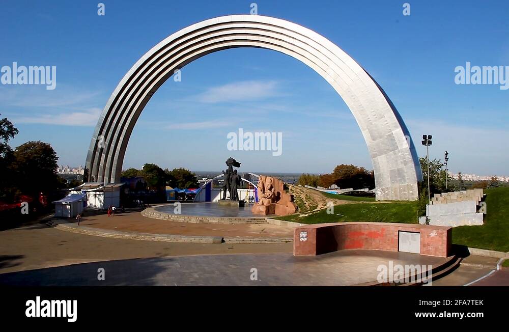 Friendship arch Stock Videos & Footage - HD and 4K Video Clips - Alamy