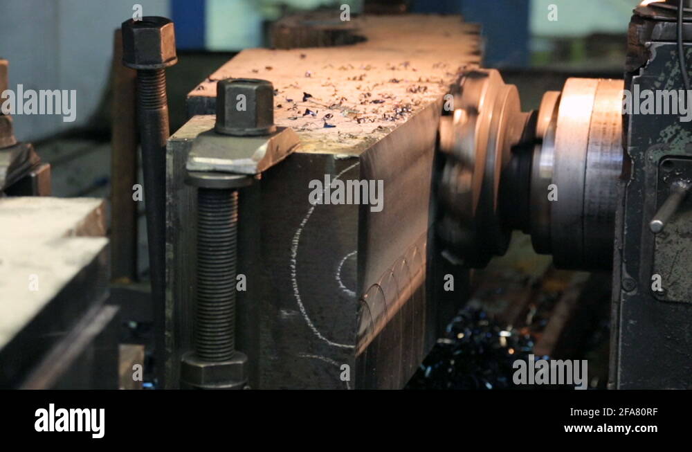 Workpiece processing on milling machine Stock Video Footage - Alamy