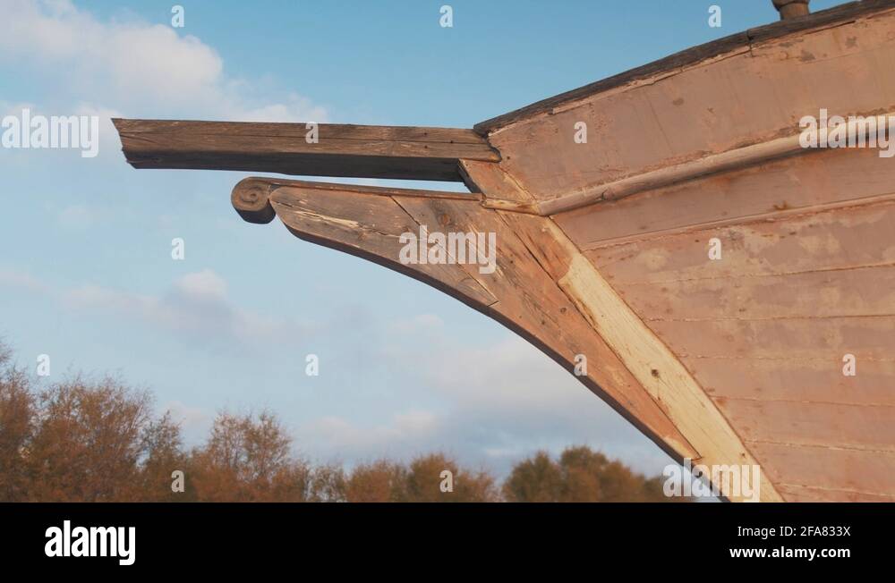 Carvel built boat Stock Videos & Footage - HD and 4K Video Clips - Alamy