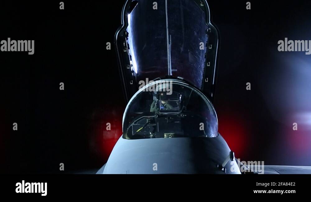 Red fighter jet Stock Videos & Footage - HD and 4K Video Clips - Alamy