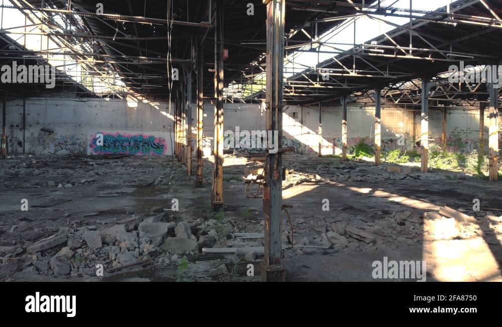 Sunbeam factory Stock Videos & Footage - HD and 4K Video Clips - Alamy