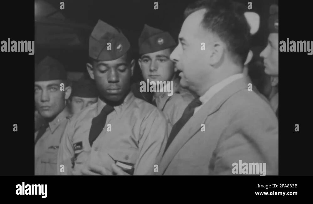 Cadets look at the Wright Brothers' first aircraft, Smithsonian ...