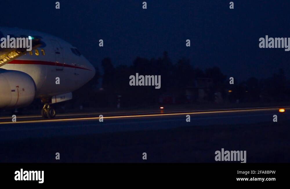 Jet cockpit and runway night Stock Videos & Footage - HD and 4K Video ...