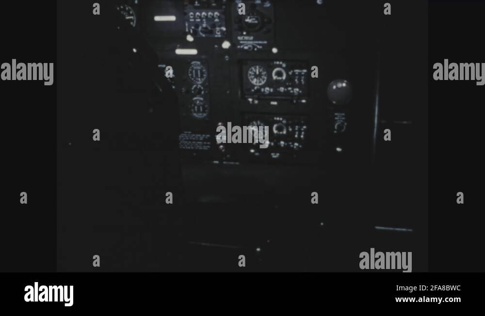 Crew station Stock Videos & Footage - HD and 4K Video Clips - Alamy