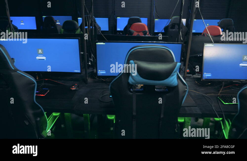 Gaming tool Stock Videos & Footage - HD and 4K Video Clips - Alamy