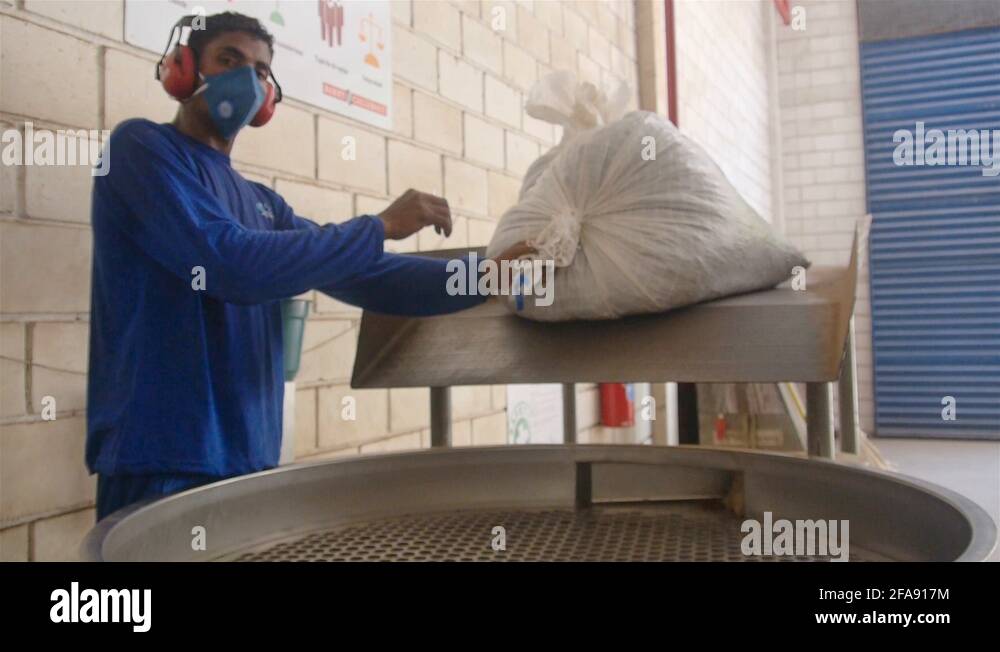 Cocoa farmer warehouse Stock Videos & Footage - HD and 4K Video Clips ...