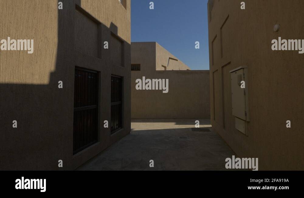 Dubai walls Stock Videos & Footage - HD and 4K Video Clips - Alamy