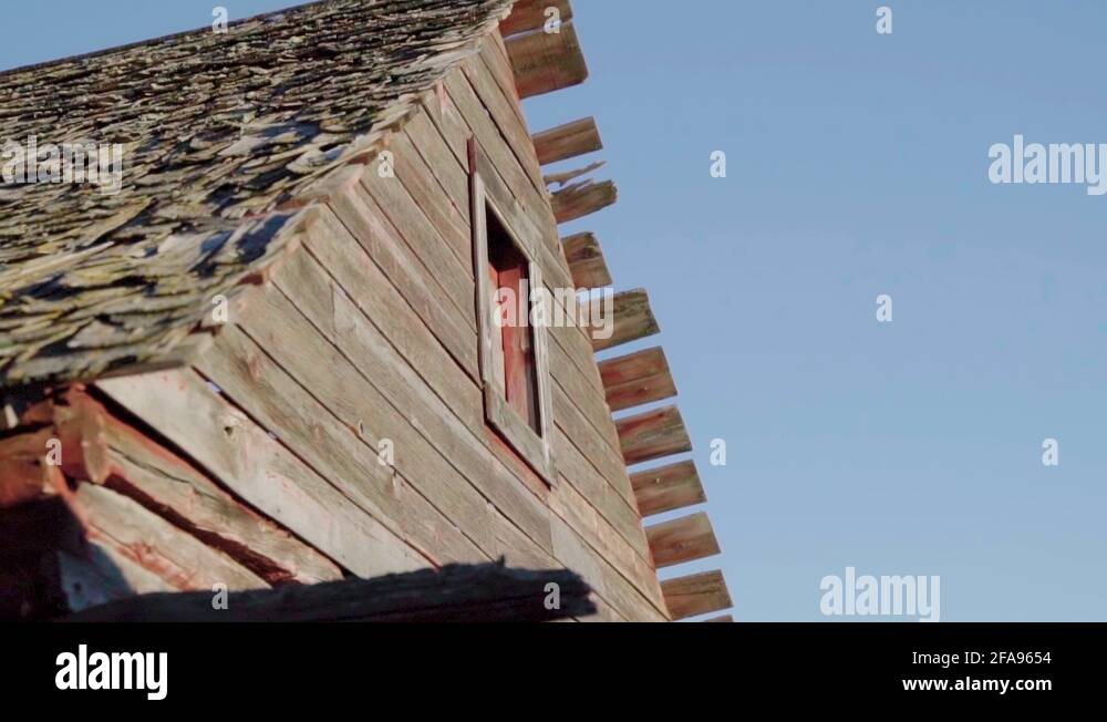 Wooden barn shingles Stock Videos & Footage - HD and 4K Video Clips - Alamy