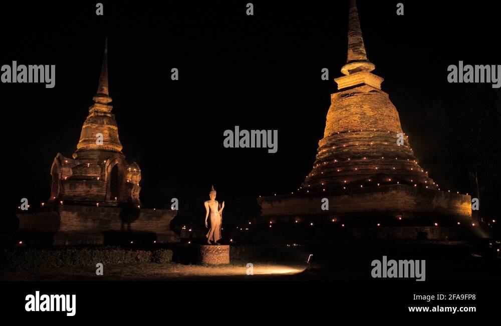 Free standing statue Stock Videos & Footage - HD and 4K Video Clips - Alamy