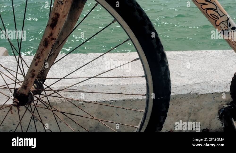Merida bicycle Stock Videos & Footage - HD and 4K Video Clips - Alamy