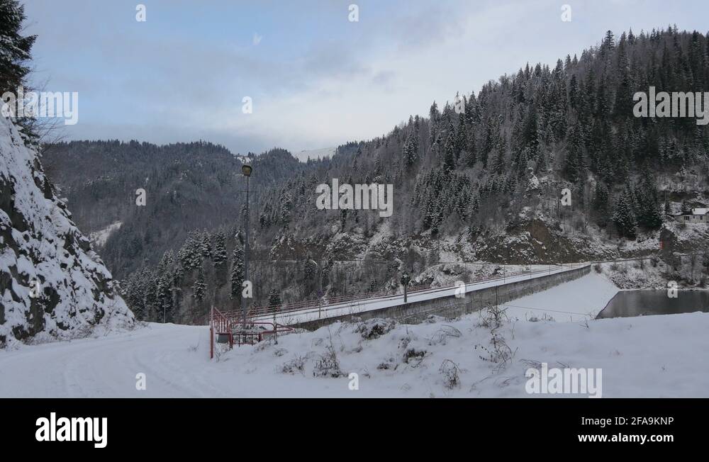 Dam road Stock Videos & Footage - HD and 4K Video Clips - Alamy