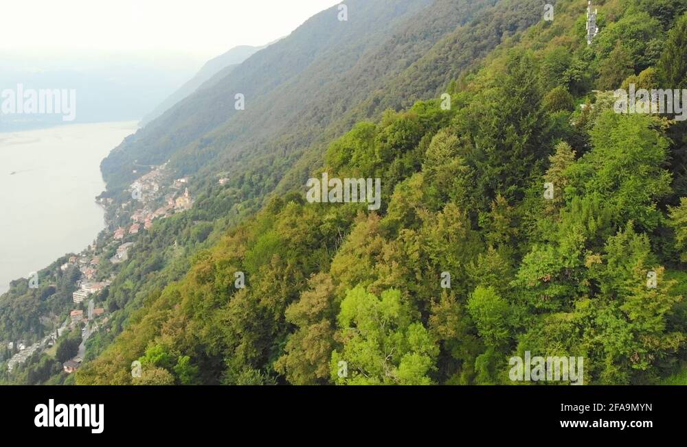 Hiking lake como Stock Videos & Footage - HD and 4K Video Clips - Alamy
