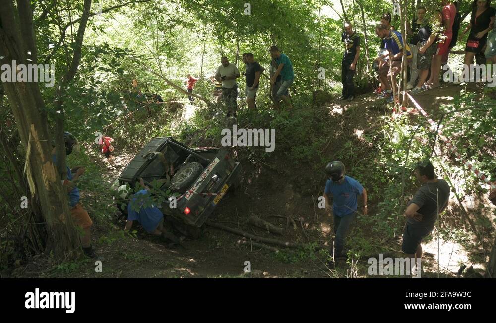 People stuck in car Stock Videos & Footage - HD and 4K Video Clips - Alamy