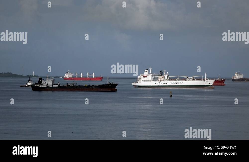 Reefer ships Stock Videos & Footage - HD and 4K Video Clips - Alamy