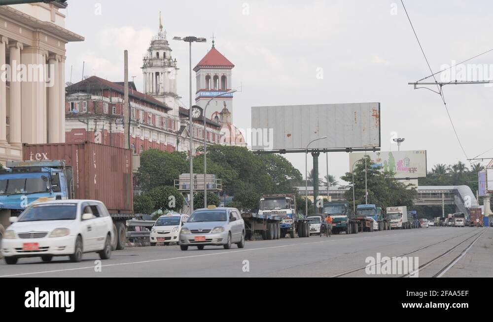 Custom trucks Stock Videos & Footage - HD and 4K Video Clips - Alamy