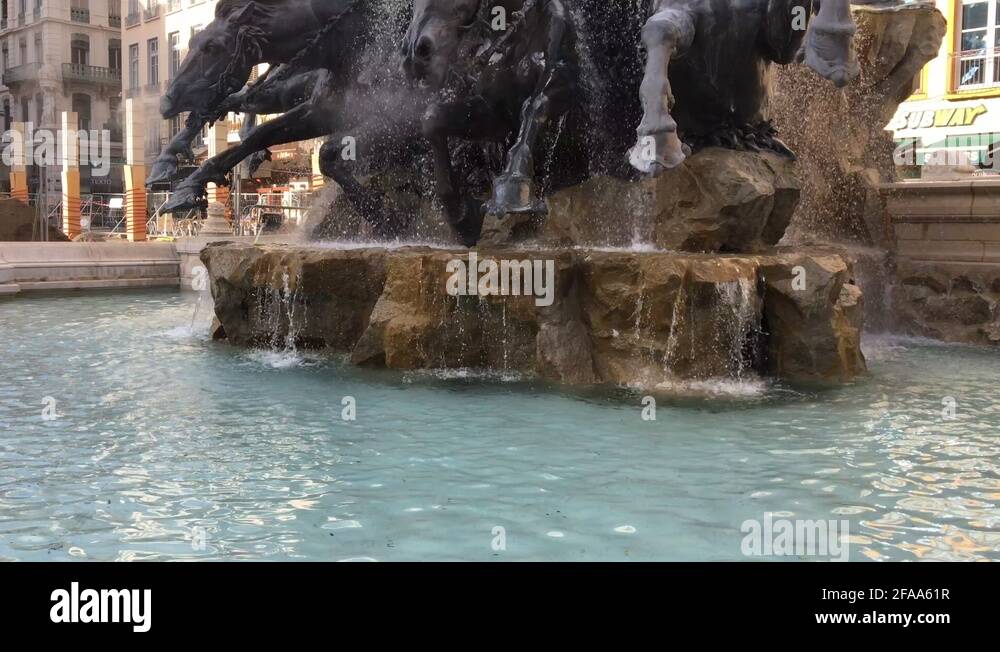 Fountain of lyon Stock Videos & Footage - HD and 4K Video Clips - Alamy