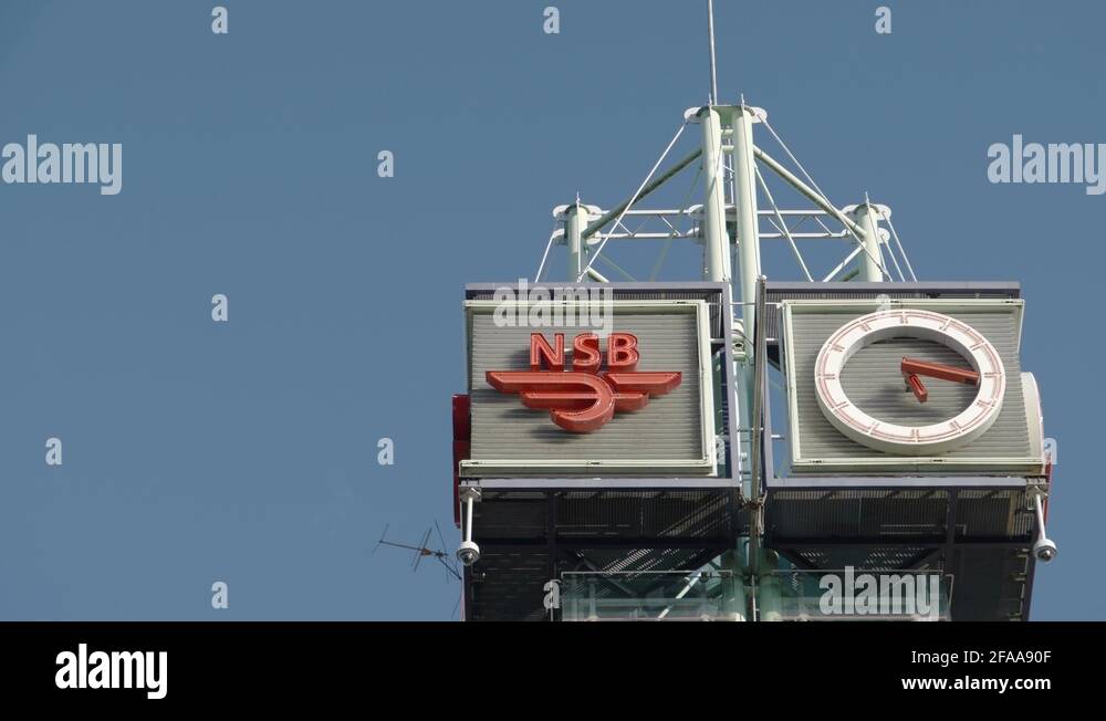 5 20pm Stock Videos & Footage - HD and 4K Video Clips - Alamy