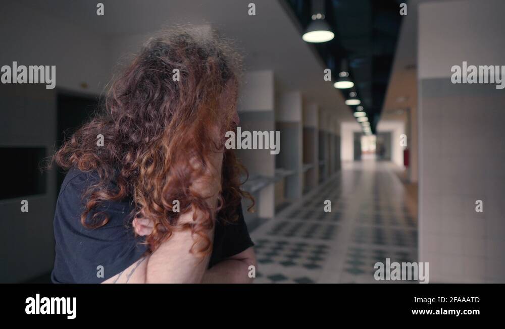 Unkempt hair Stock Videos & Footage - HD and 4K Video Clips - Alamy