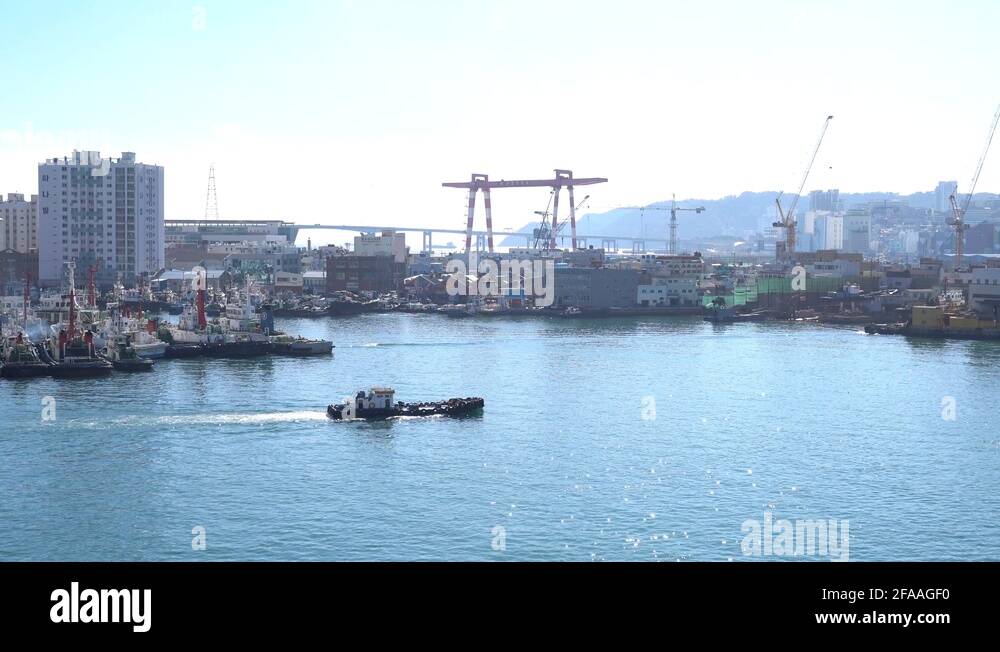 Port scenery Stock Videos & Footage - HD and 4K Video Clips - Alamy