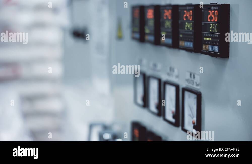 Smart meters Stock Videos & Footage - HD and 4K Video Clips - Alamy