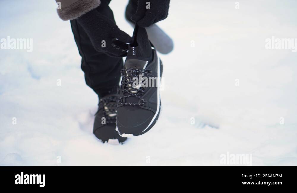 Snow in shoe Stock Videos & Footage - HD and 4K Video Clips - Alamy
