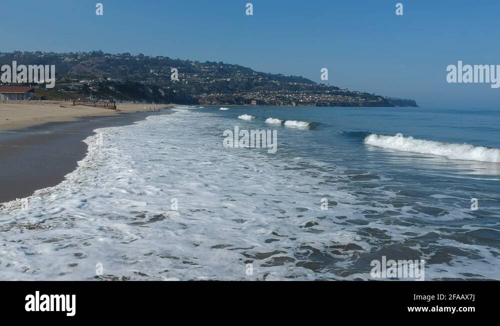 Beaching Stock Videos & Footage - HD and 4K Video Clips - Alamy