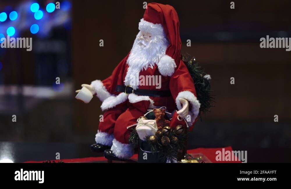 Statue of santa claus Stock Videos & Footage - HD and 4K Video Clips ...