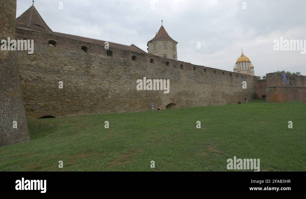 Fagaras castle Stock Videos & Footage - HD and 4K Video Clips - Alamy