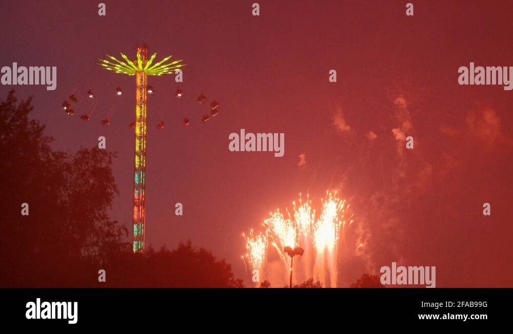 Fairground funfair Stock Videos & Footage - HD and 4K Video Clips - Alamy