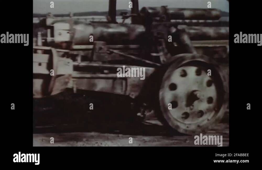 German 105mm gun Stock Videos & Footage - HD and 4K Video Clips - Alamy