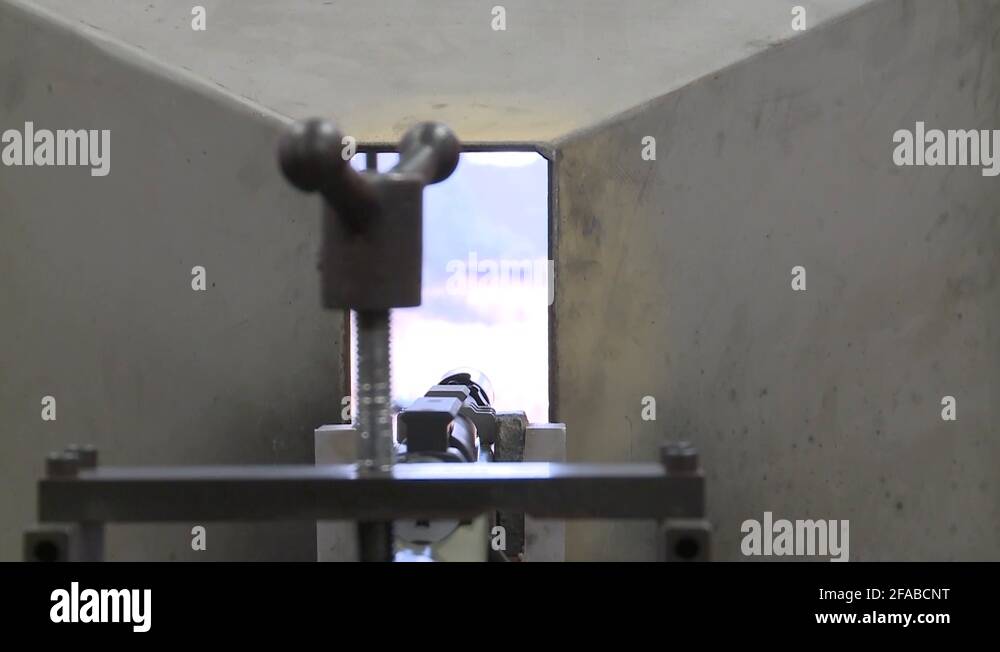 Rifle accuracy Stock Videos & Footage - HD and 4K Video Clips - Alamy