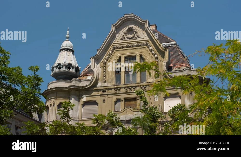 Stately building Stock Videos & Footage - HD and 4K Video Clips - Alamy