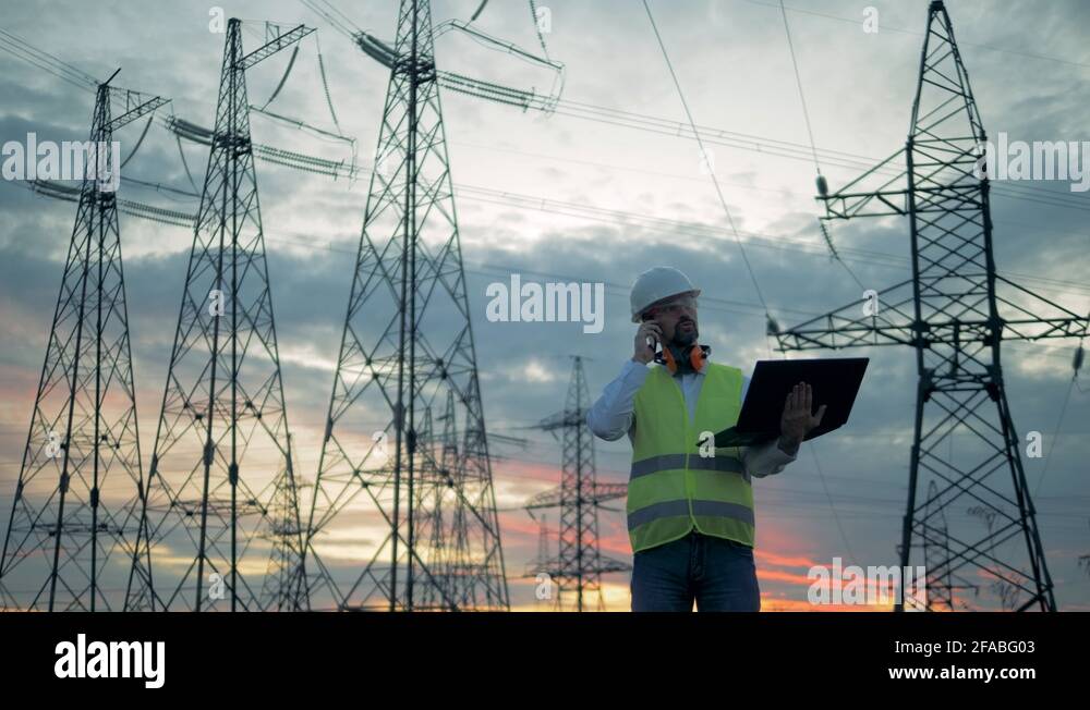 Phone power lines Stock Videos & Footage - HD and 4K Video Clips - Alamy