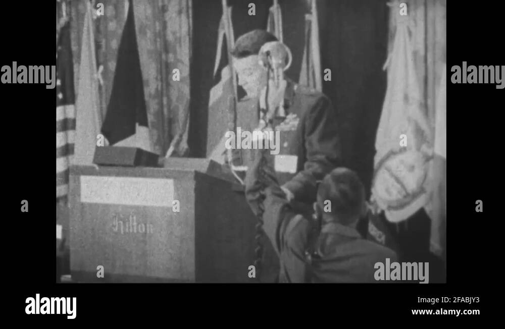 Maj. Gen. Schriever gives presentation on weight limitations in rocket ...