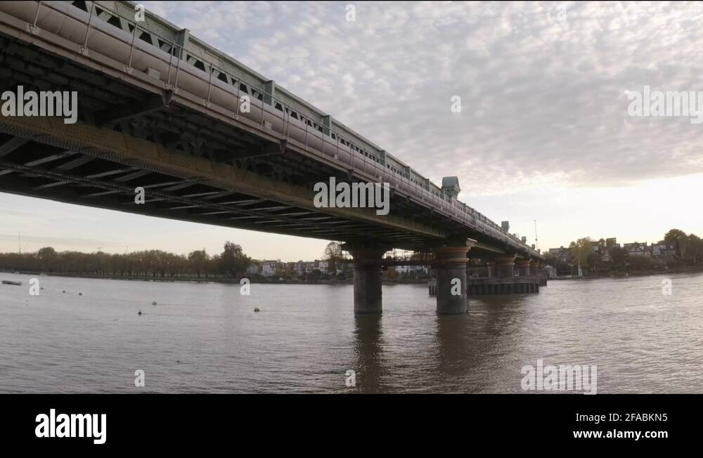 London underground river Stock Videos & Footage - HD and 4K Video Clips ...