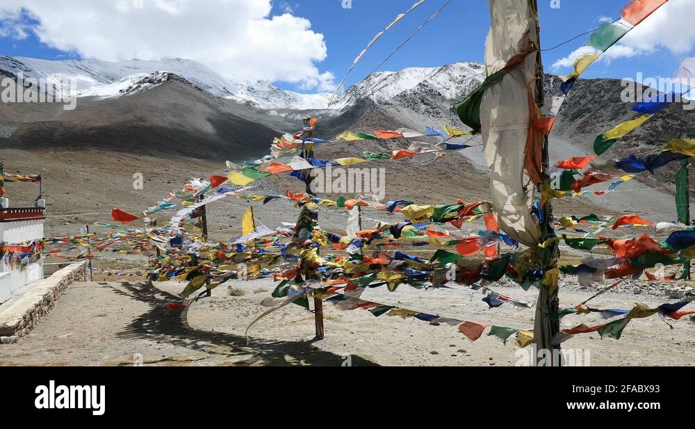 India highest mountain pass Stock Videos & Footage - HD and 4K Video ...