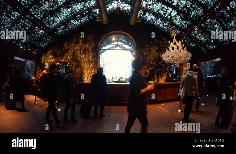 Busy hotel front desk Stock Videos & Footage - HD and 4K Video Clips ...