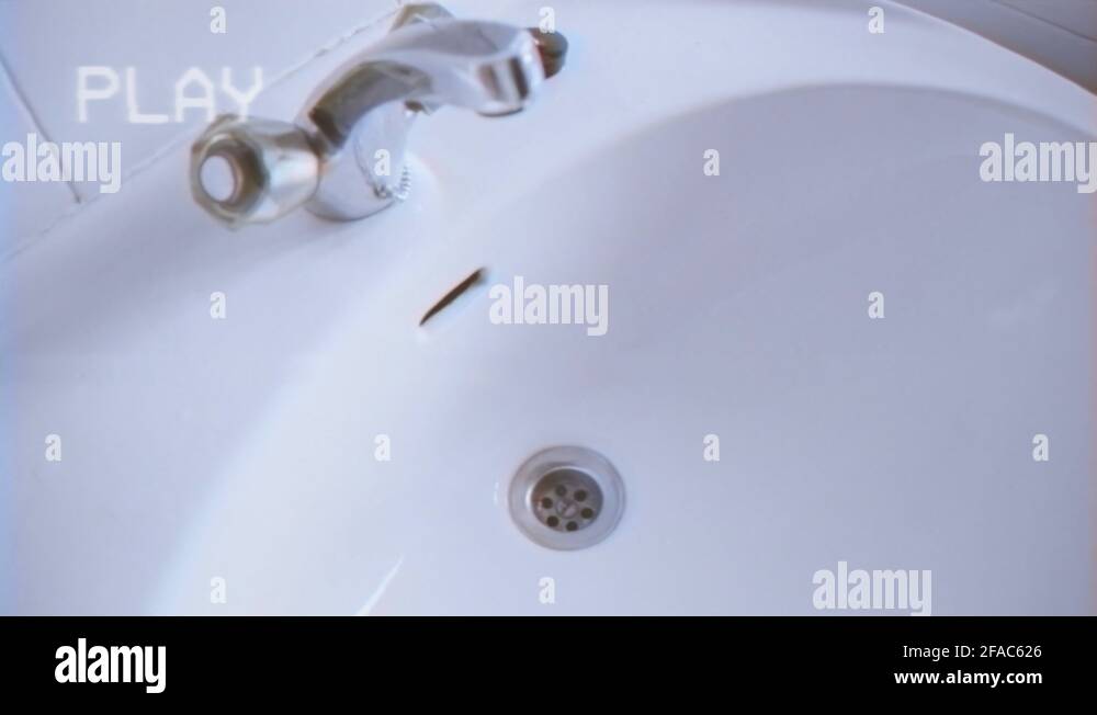 Toothpaste retro Stock Videos & Footage - HD and 4K Video Clips - Alamy