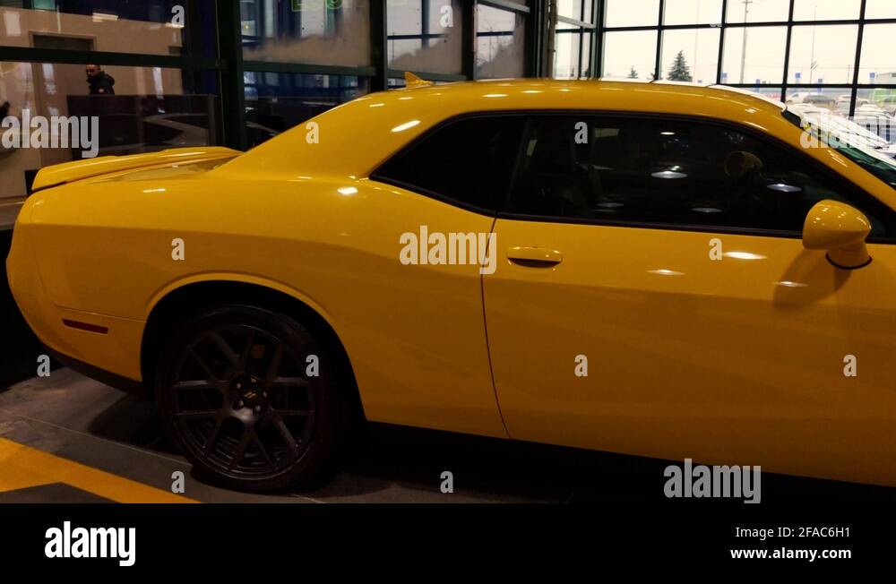 Side view of ferrari Stock Videos & Footage - HD and 4K Video Clips - Alamy