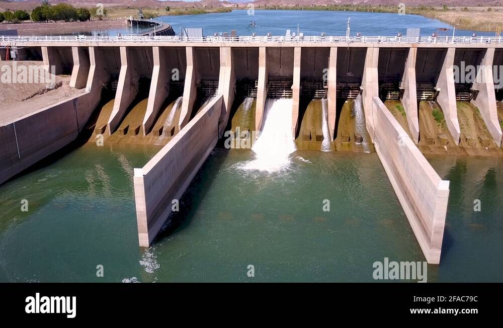 Imperial Dam and Lake Martinez water reserve, Aerial pullback revealing ...