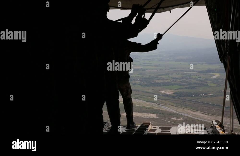 Static line Stock Videos & Footage - HD and 4K Video Clips - Alamy