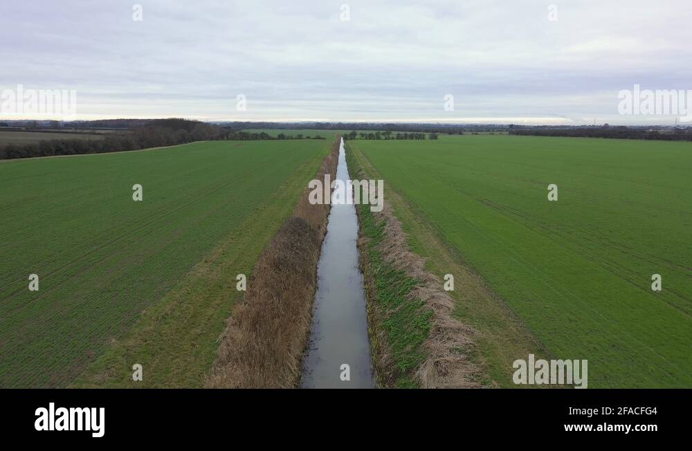 Farmland uk drainage Stock Videos & Footage - HD and 4K Video Clips - Alamy