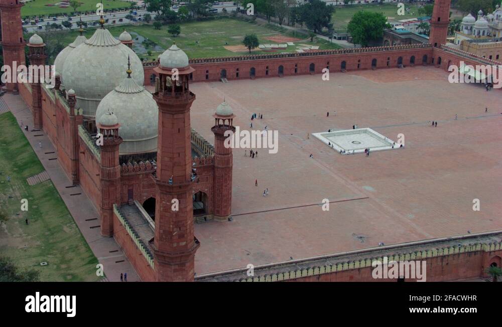 Lahore, Pakistan, Badshahi Mosque aerial view with Minar-e-Pakistan ...