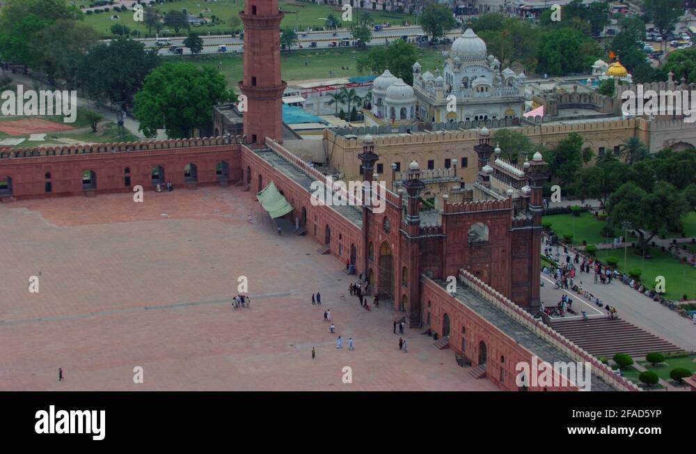 Minaret badshahi mosque lahore pakistan Stock Videos & Footage - HD and ...