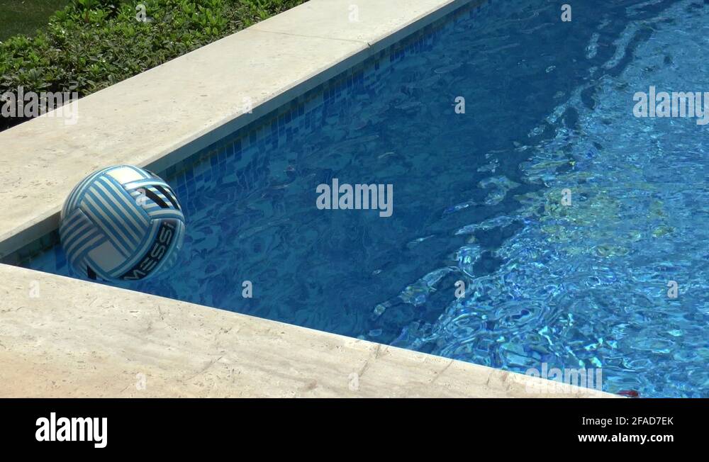 Lionel messi Stock Videos & Footage - HD and 4K Video Clips - Alamy